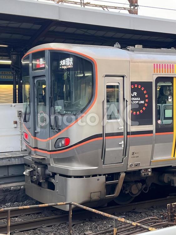 JR西日本323系電車 - No: 32152852｜写真素材なら「写真AC」無料（フリー）ダウンロードOK