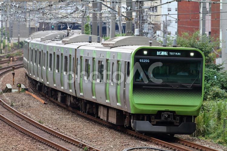 JR山手線、E235系、04編成 - No: 33477608｜写真素材なら「写真AC」無料（フリー）ダウンロードOK
