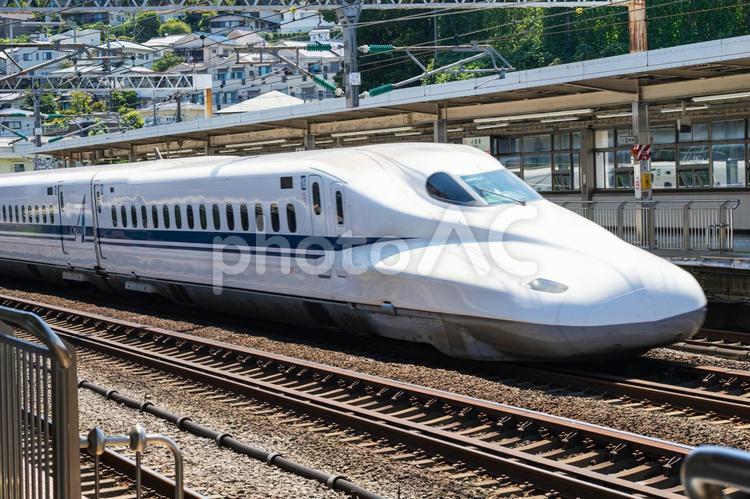 東海道新幹線N700Aのぞみ - No: 33163786｜写真素材なら「写真AC」無料（フリー）ダウンロードOK